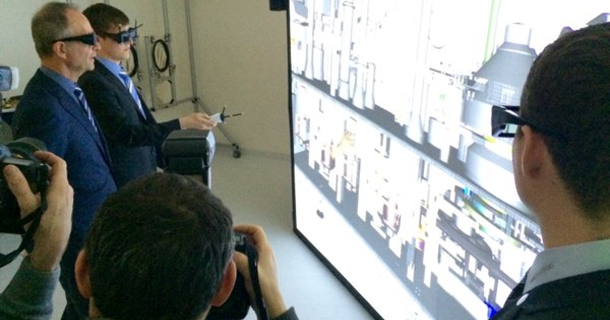 Opening of Biotech Training Facility Leiden with Minister Kamp | Health ...