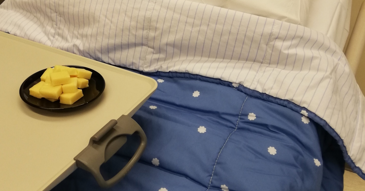 Pre-sleep feeding to increase protein intake in older patients during ...